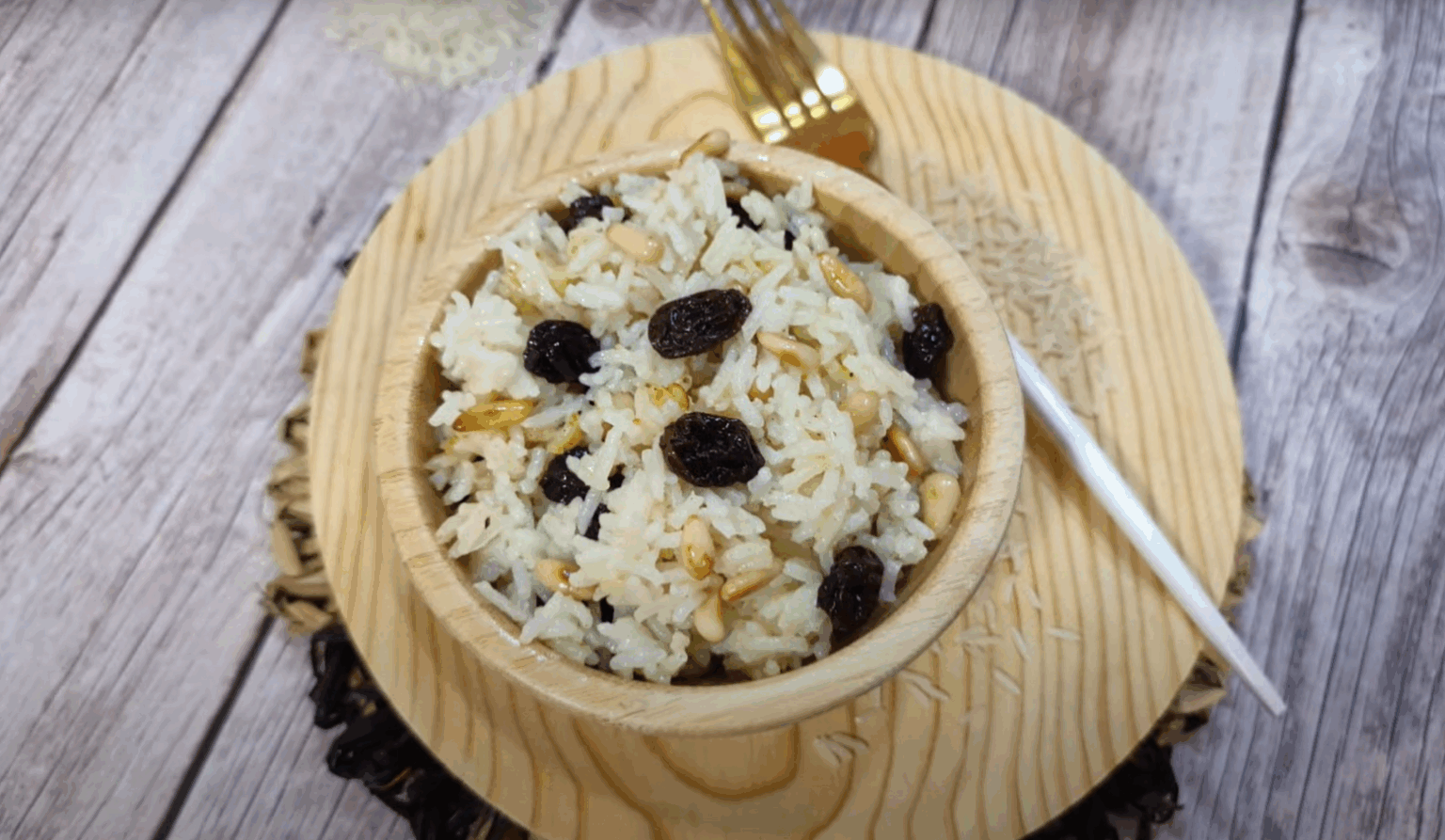 Delicious and Easy Recipe: Arroz con Pasas y Piñones con Thermomix ...